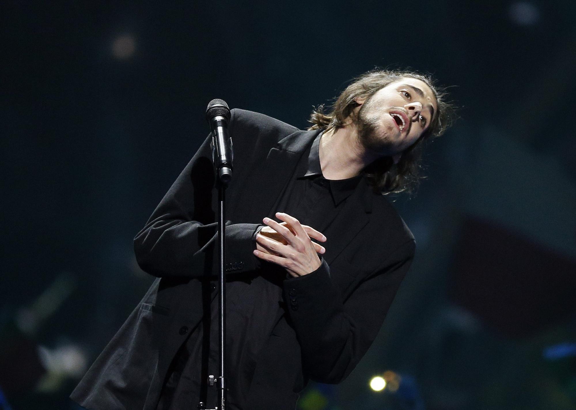 Salvador Sobral vence Festival da Eurovisão 2017 | NewsMuseum